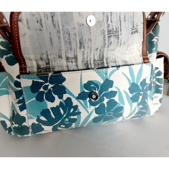 Caribbean Joe | Bags | Caribbean Joe Floral Ziptop Pocketed Satchel Bag ...